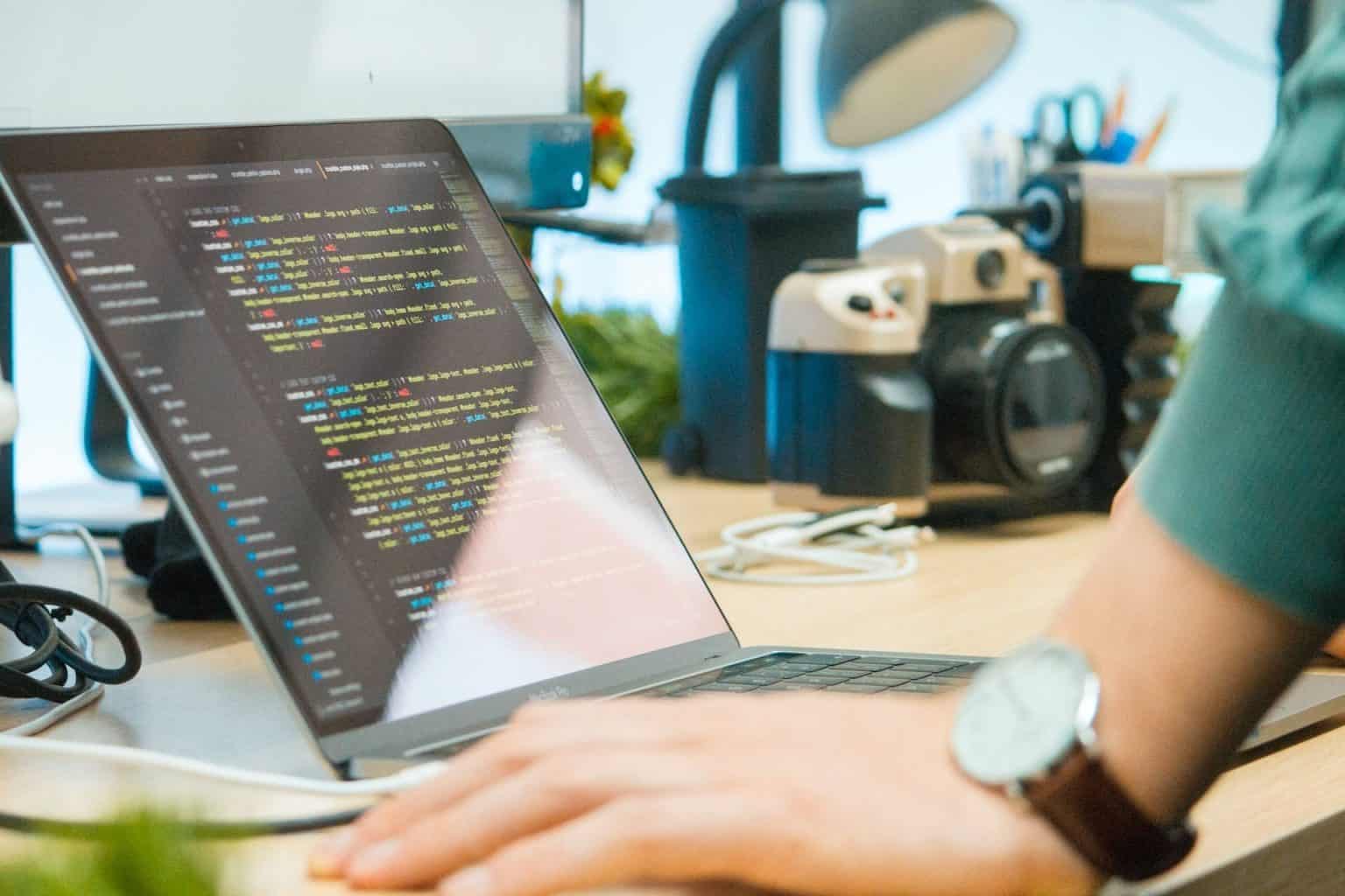30 Best Jobs for 14 Year Olds - Moneymint